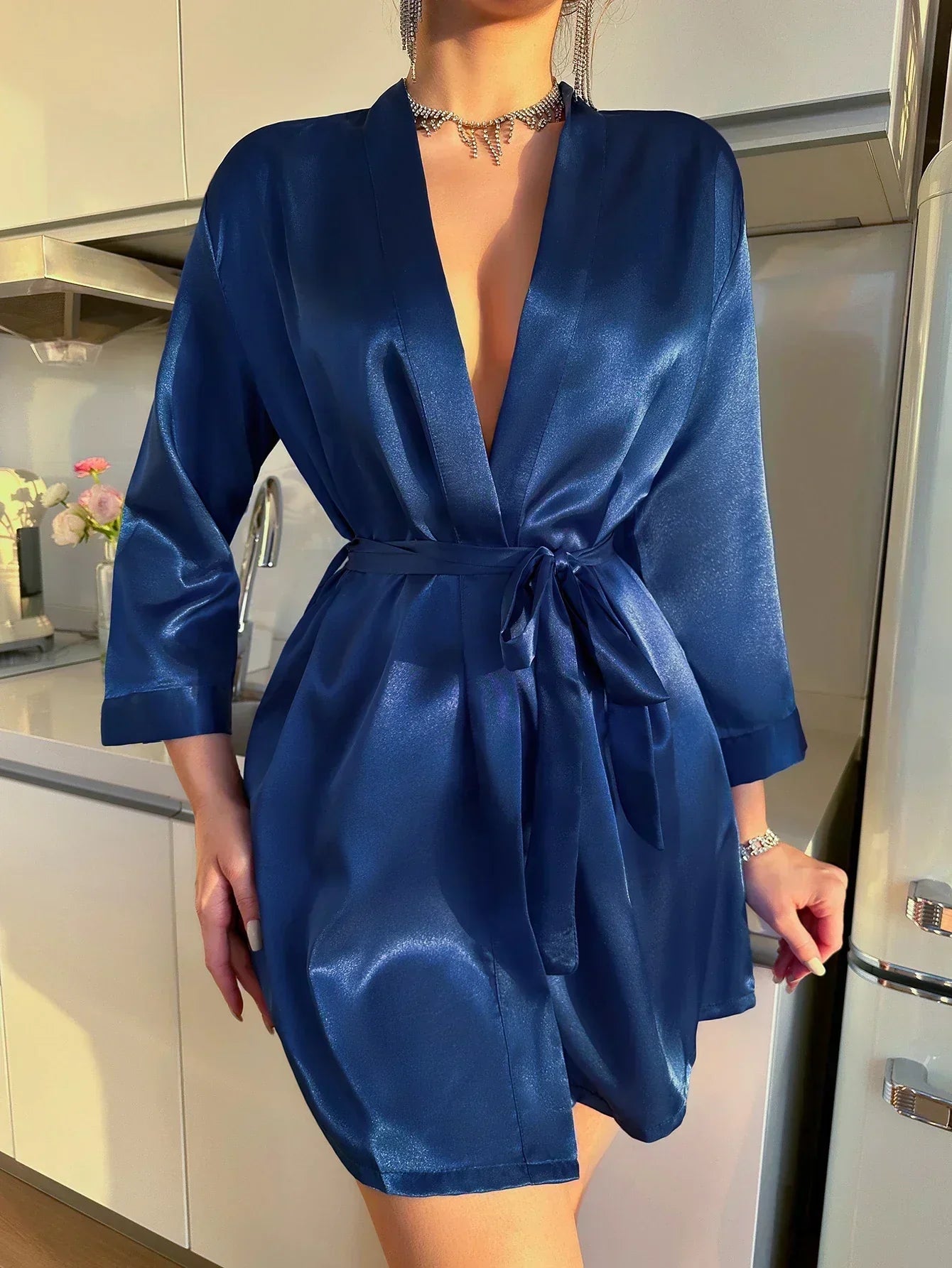 Aurora Silk Morning Dress In Glacé Silk For Elegant Wear – petprovac